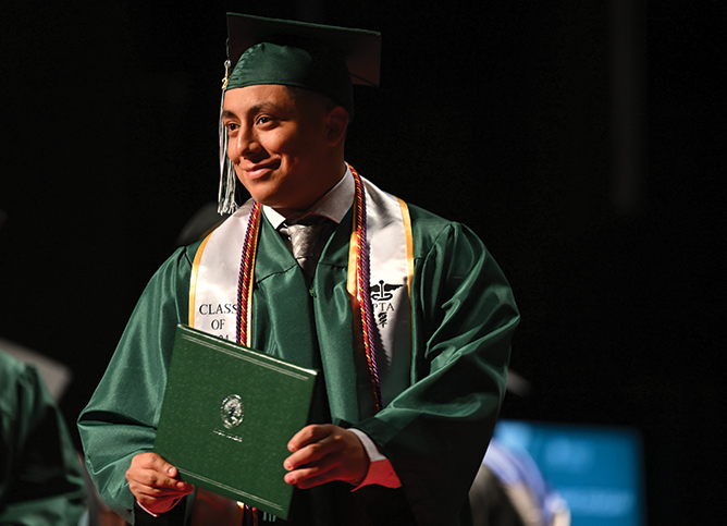 Graduation and Commencement | Oakton College