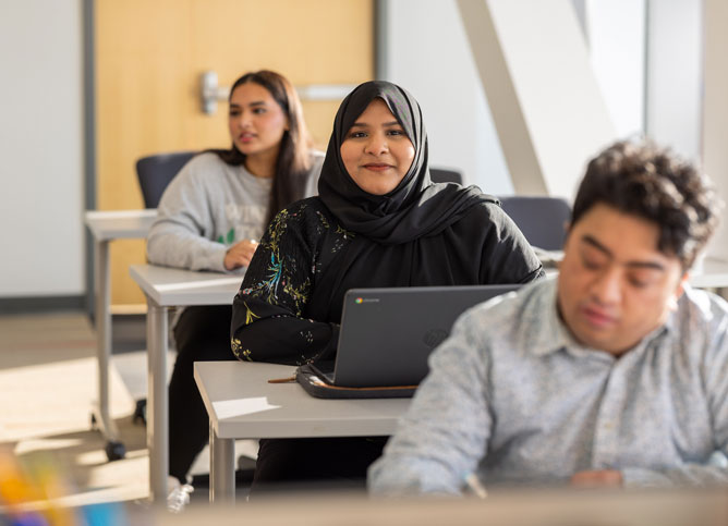 Visit Oakton | Virtual and On-Campus Tours | Oakton College